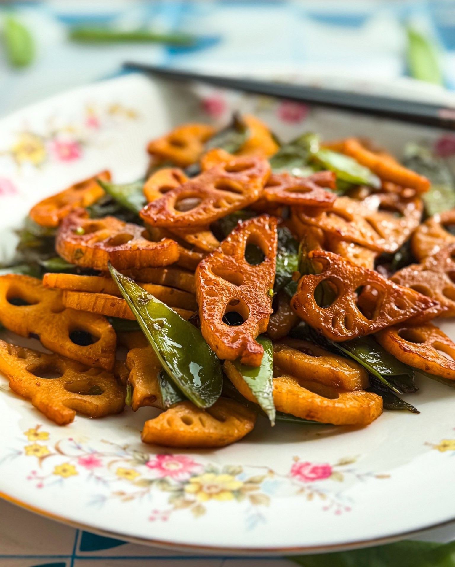 Crispy Renkon Stir Fry With Snow Peas (Lotus Root Stir Fry) - The ...